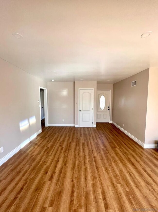 Single Story Home in San Diego! - House for Rent - San Diego, CA ...