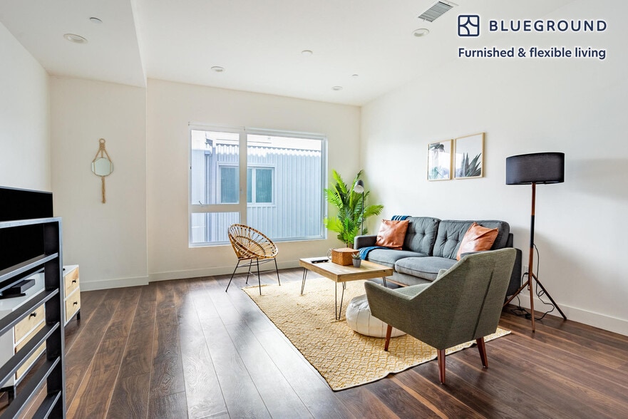3-Bedroom Houses for Rent near Southwestern Law School